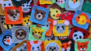 Crochet Animal Squares Baby Blanket | Free Pattern + Video Tutorial ...