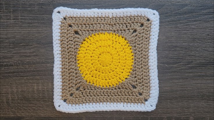 Crochet Animal Squares Baby Blanket | Free Pattern + Video Tutorial ...